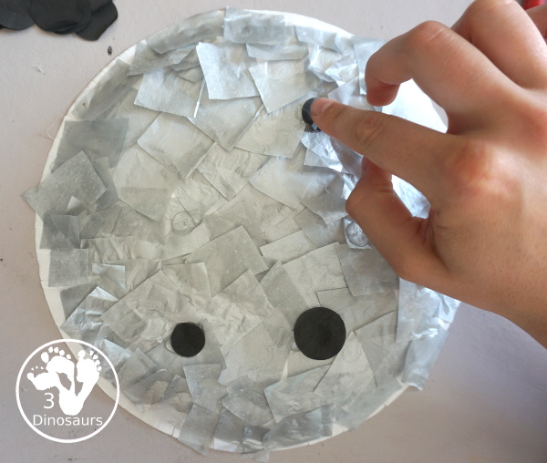 Tissue Paper Moon Paper Plate Craft – 3 Dinosaurs